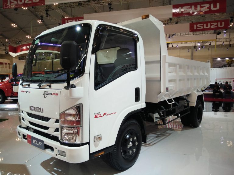 6 BAN TIPE NMR 71T SD L – 125 PS | Isuzu Murah